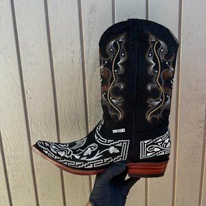 Carreta | Shoes | 82 Black Piteado Design Western Boot | Poshmark